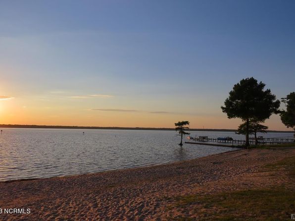 Arrowhead Beach - Edenton NC Real Estate - 33 Homes For Sale | Zillow