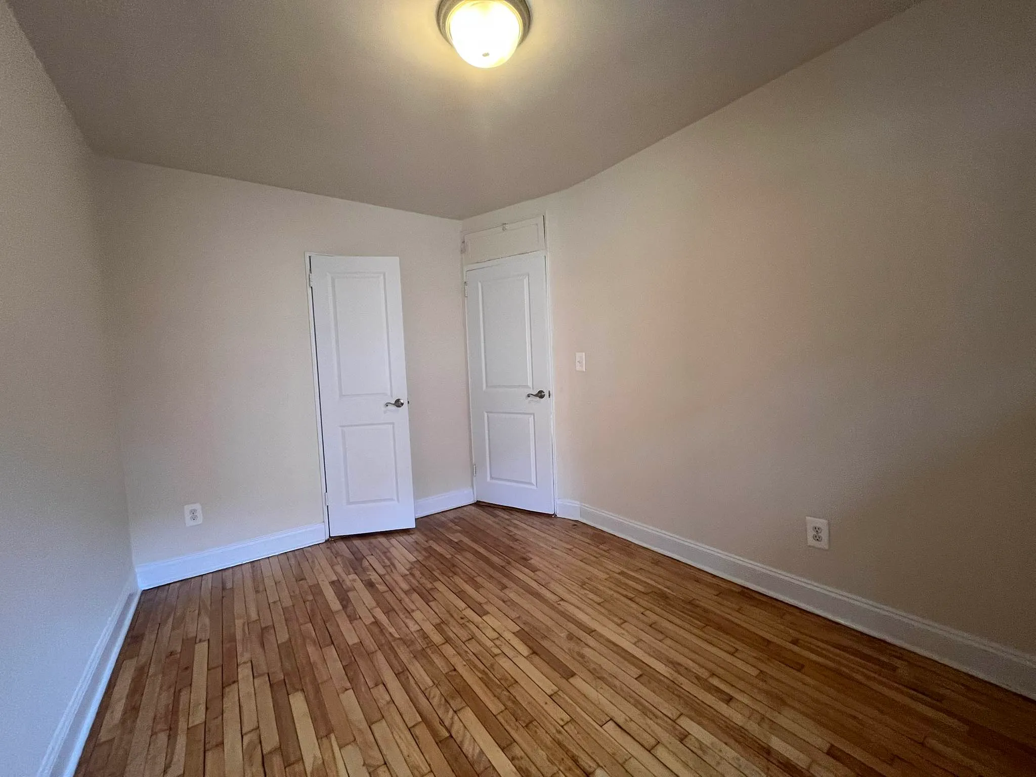 144-11 Barclay Avenue #4E in Murray Hill, Queens | StreetEasy