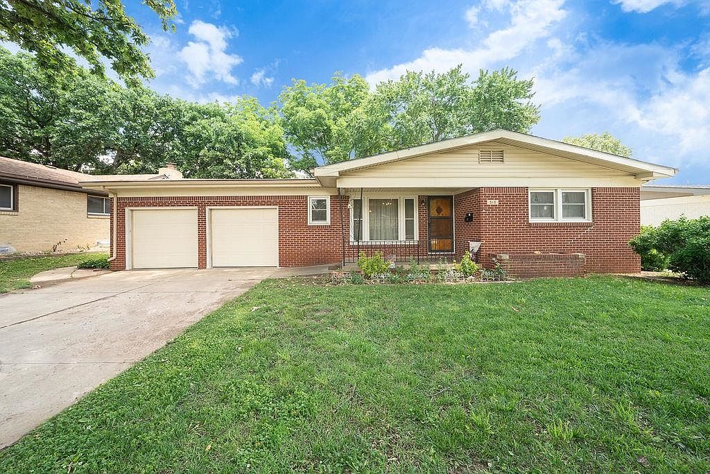 518 Riverdale Dr, Mulvane, KS 67110 | Zillow