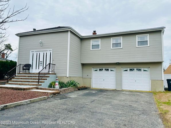 In Silverton - Toms River NJ Real Estate - 14 Homes For Sale | Zillow