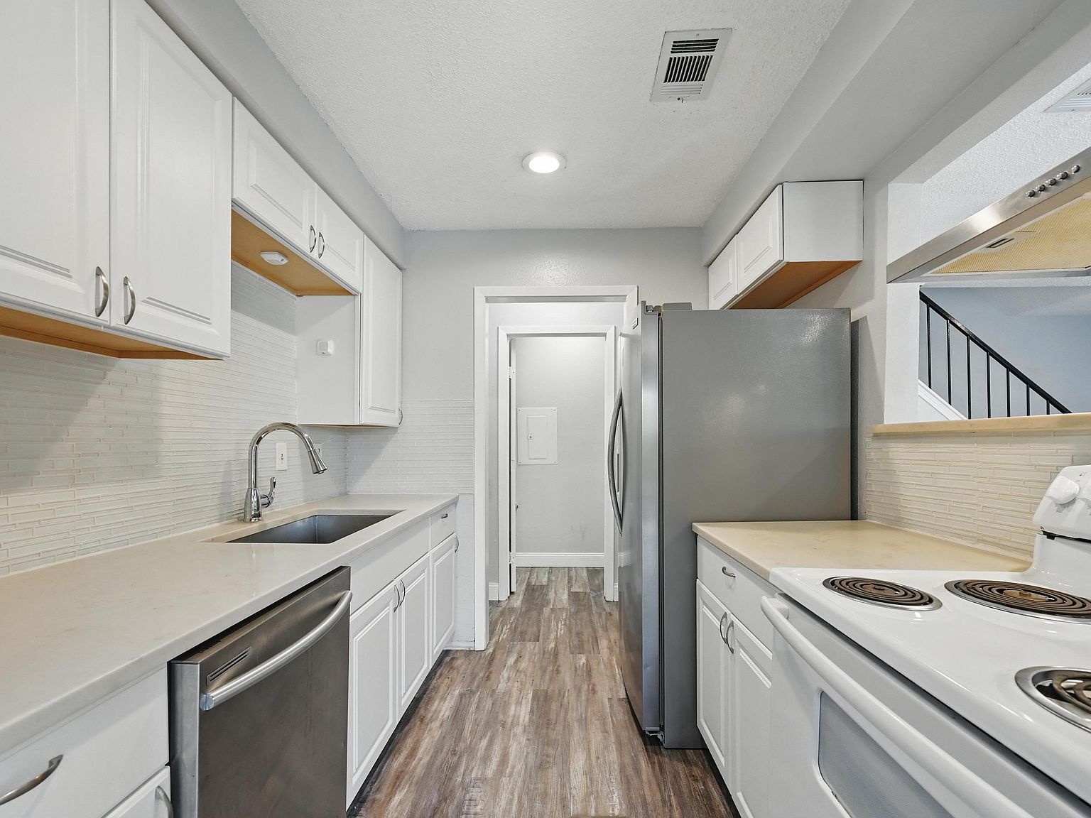 3931 N Garland Ave APT 4, Garland, TX 75040 | Zillow