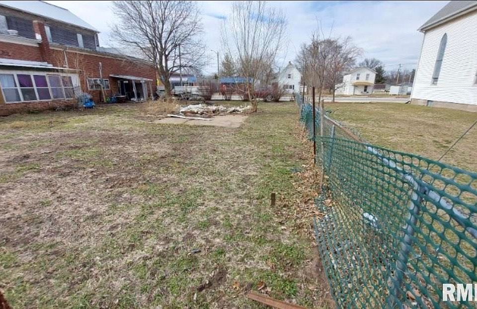 510 Main St, New Boston, IL 61272 | Zillow