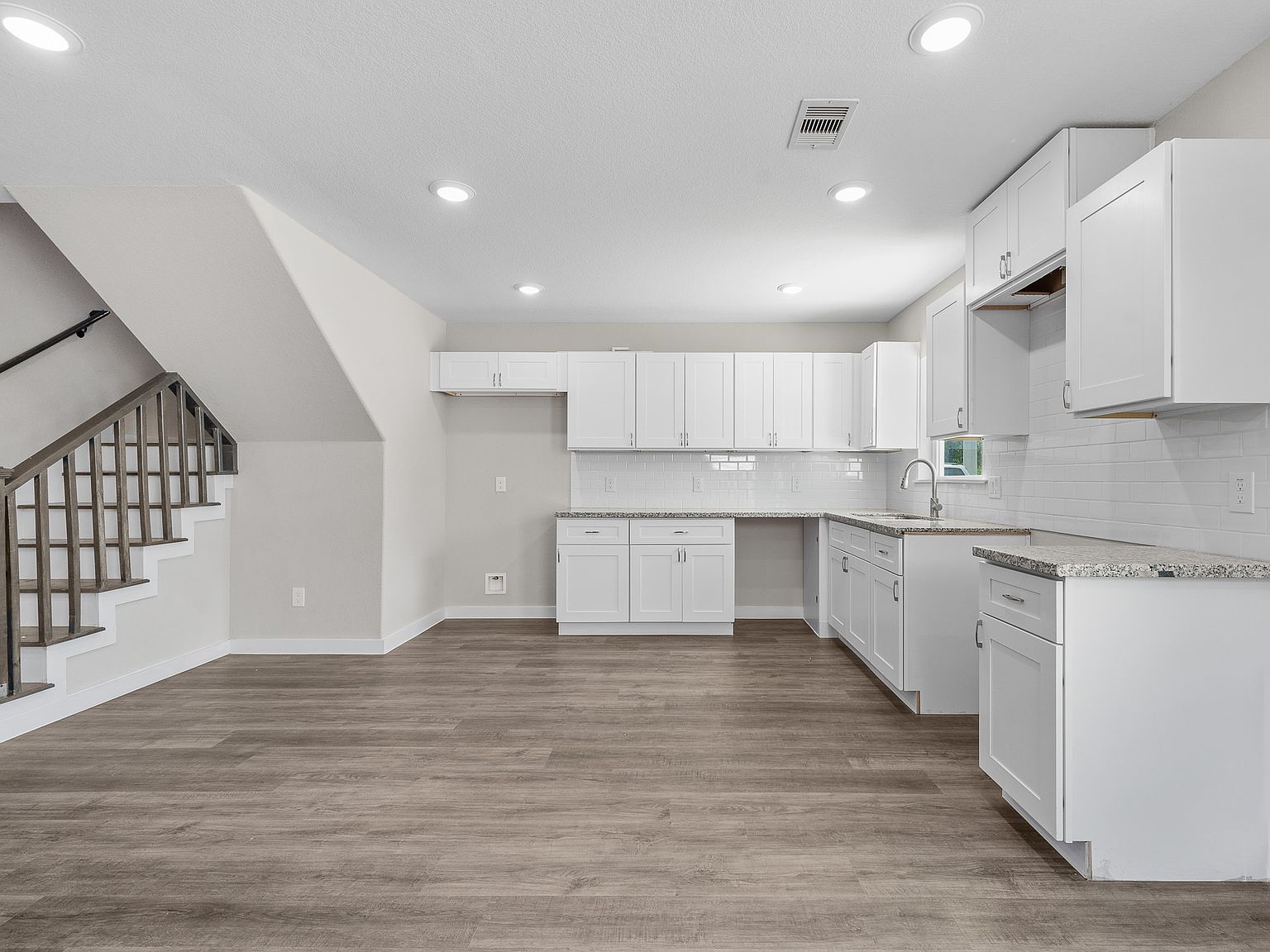 339 Connecticut St #A, Houston, TX 77029 | Zillow