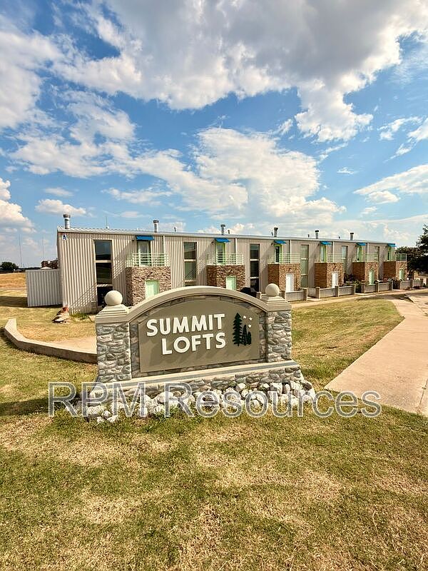 300 Summit Ridge Dr #B-b4, Oklahoma City, OK 73114 | Zillow