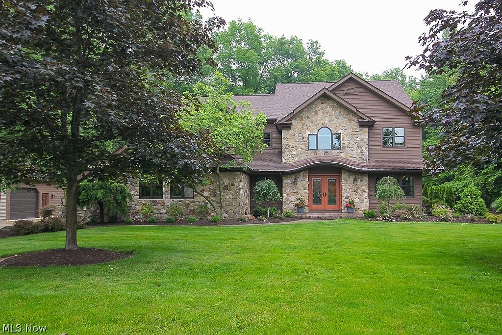 363 Avon Point Ave, Avon Lake, OH 44012 | Zillow