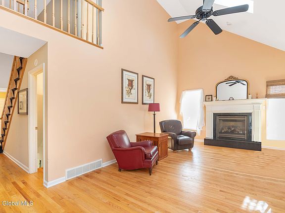 10 Dutch Hill Terrace, Voorheesville, NY 12186 | Zillow