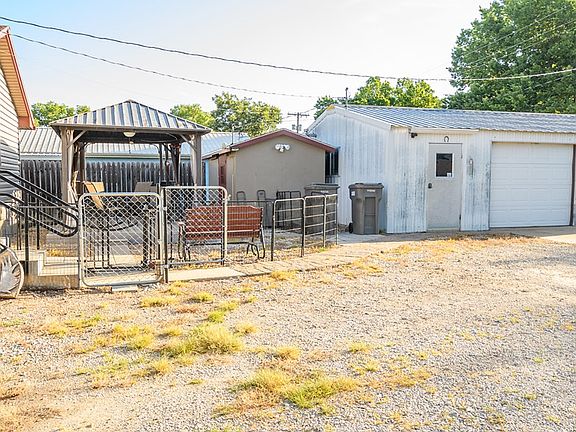 304 N Hobart St, Glen Elder, KS 67446 | MLS #210437 | Zillow