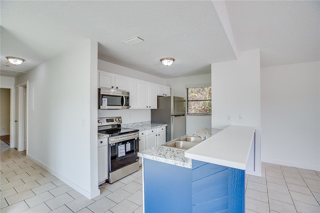 1245 12th Ct SW, Vero Beach, FL 32962 | Zillow