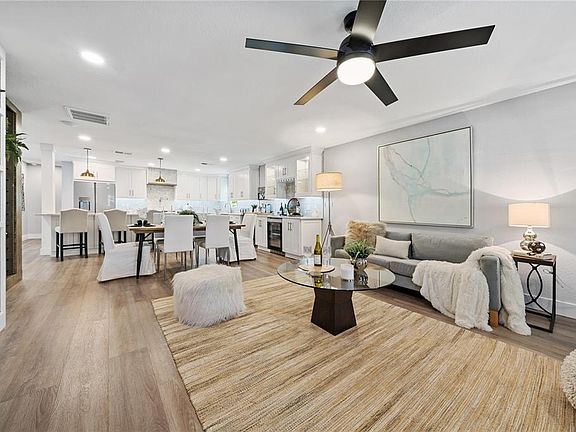 516 36th Ave N, Saint Petersburg, FL 33704 | MLS #TB8370481 | Zillow