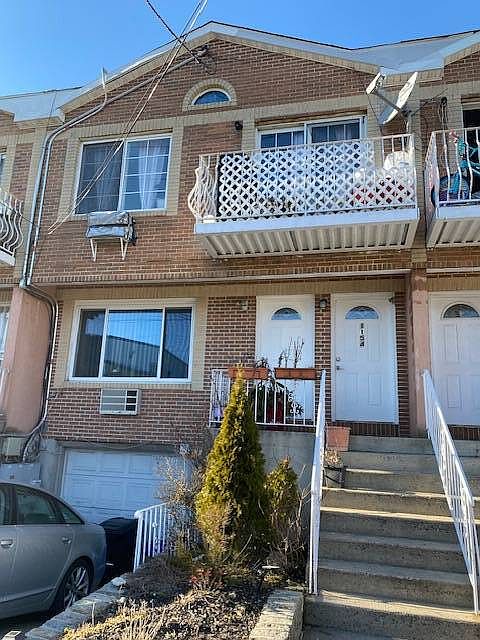 1154 Redfern Ave, Far Rockaway, NY 11691 | MLS #11277475 | Zillow