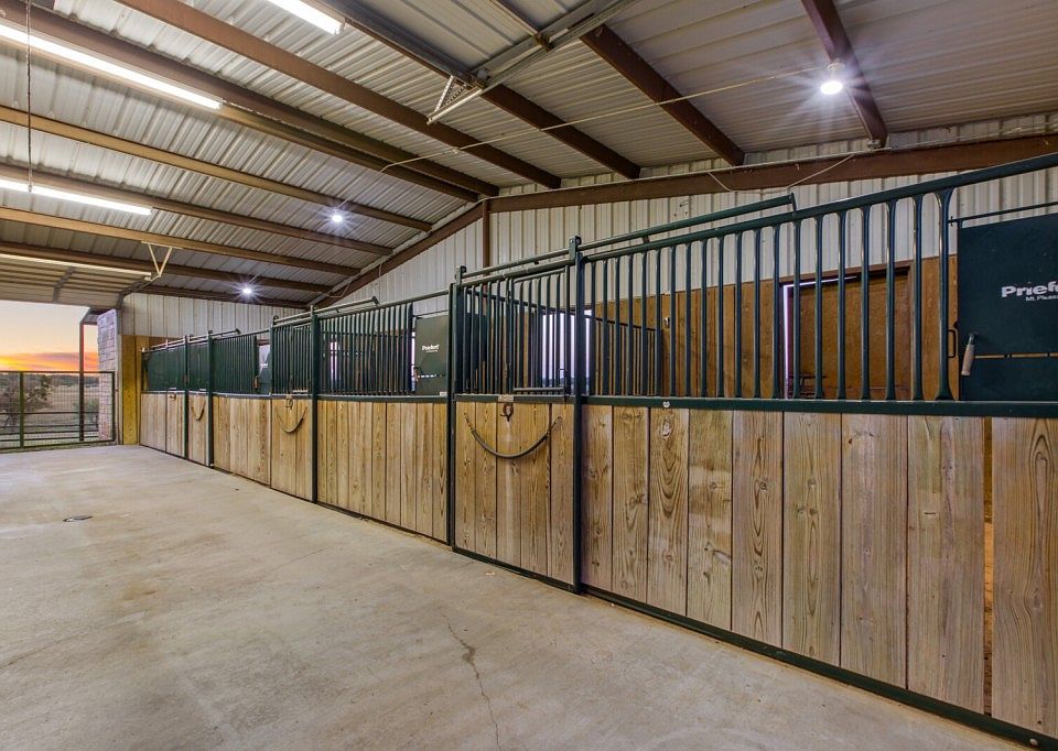 2820 Talbert Ranch Rd, China Spring, TX 76633 | Zillow