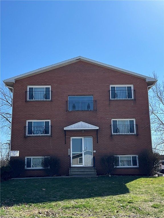 307 E Christine Dr APT 4, Decatur, IL 62526 | Zillow