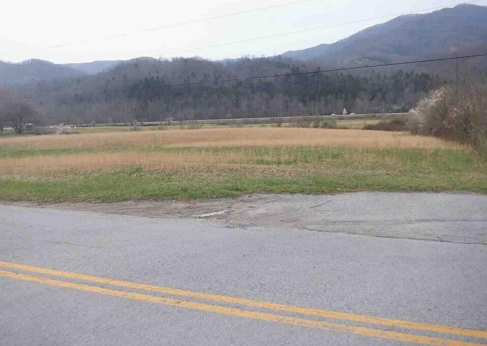 3073 Highway 2, Partridge, KY 40862 | Zillow