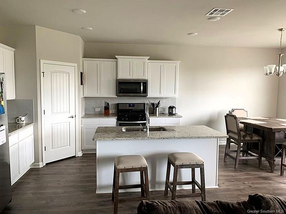 4617 Ridge Rd, Lake Charles, LA 70607 | MLS #SWL23002204 | Zillow