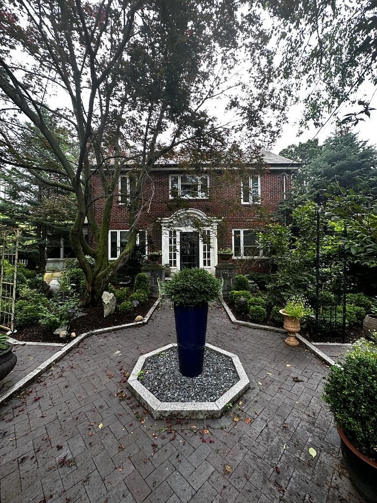 1572 Beacon St #B, Waban, MA 02468 | Zillow