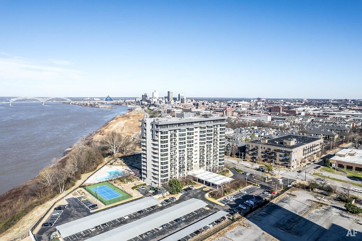 655 Riverside Dr PENTHOUSE 1408, Memphis, TN 38103 | MLS #10182337 | Zillow