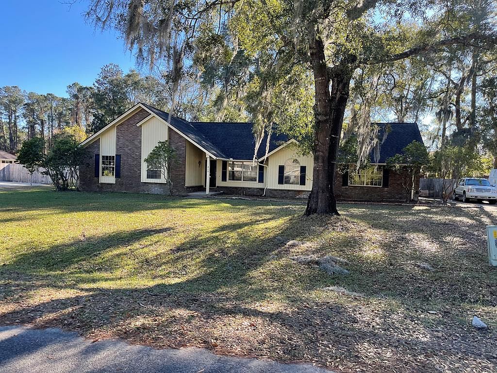 215 S Topi Trl, Hinesville, GA 31313 | Zillow