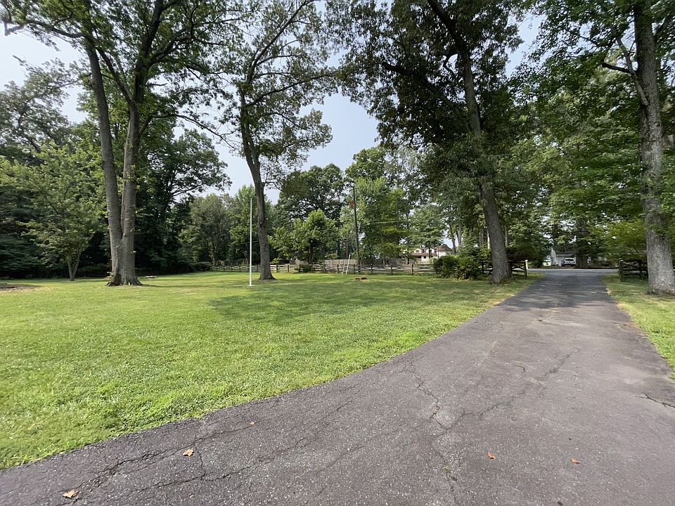 18327 Possum Point Rd, Dumfries, VA 22026 | Zillow