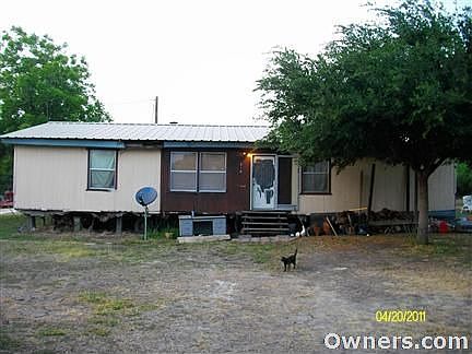 210 N Lakeside Dr, Mathis, TX 78368 | Zillow