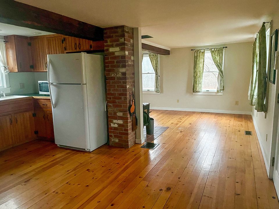 1093 North Rd #1091, Hampden, ME 04444 | Zillow