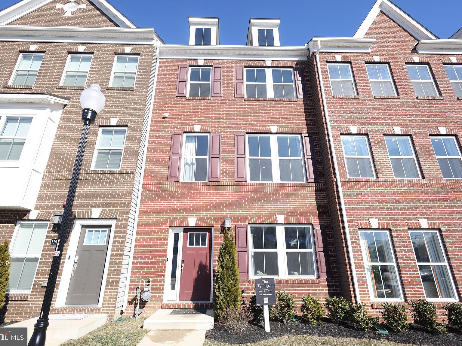 10638 Roundstone Ln, White Plains, MD 20695 | MLS #MDCH2039348 | Zillow