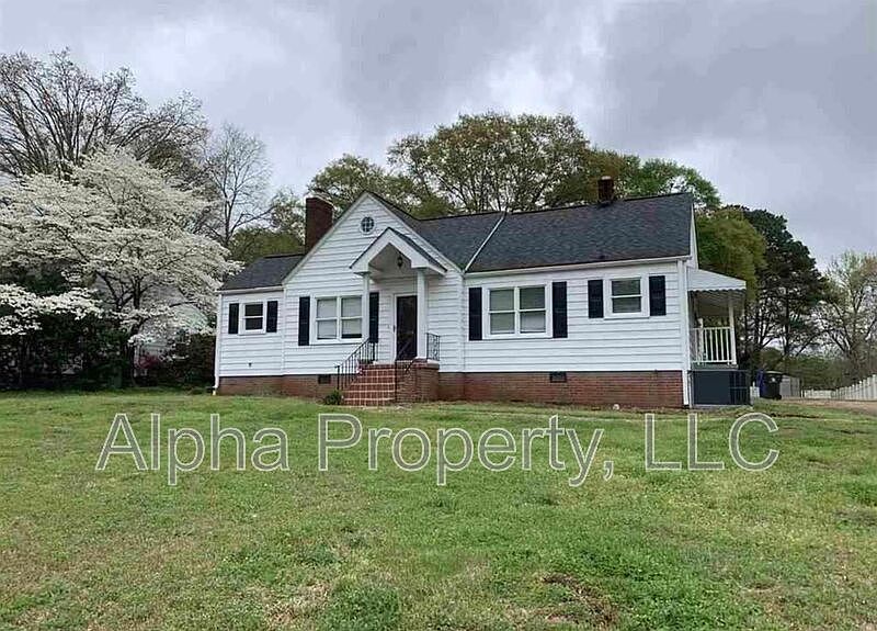 614 Summit Dr, Greenville, SC 29609 | Zillow