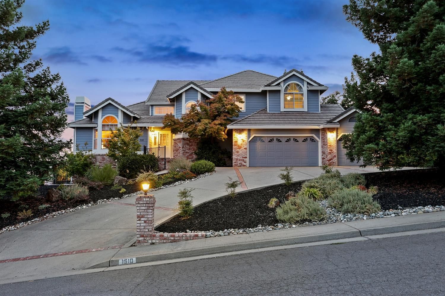 1510 Ridgeview Cir, Auburn, CA 95603 | Zillow