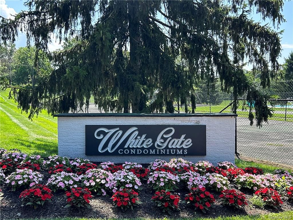 4 White Gate Drive UNIT I, Wappingers Falls, NY 12590 | MLS #H6260594 ...