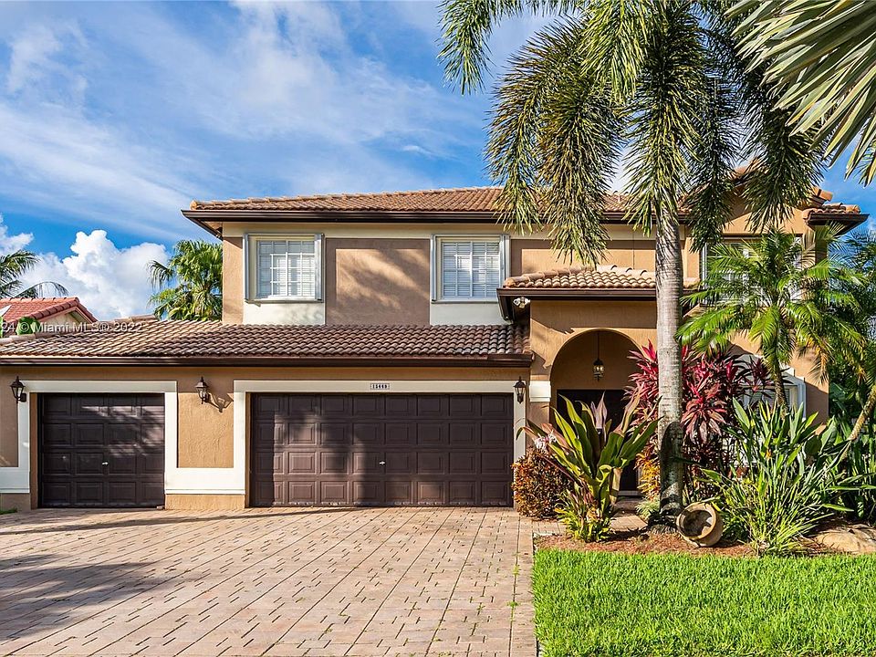 15469 SW 151st Ter, Miami, FL 33196 | Zillow