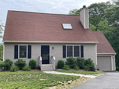 10 Copper Ridge Cir Guilford CT | Zillow