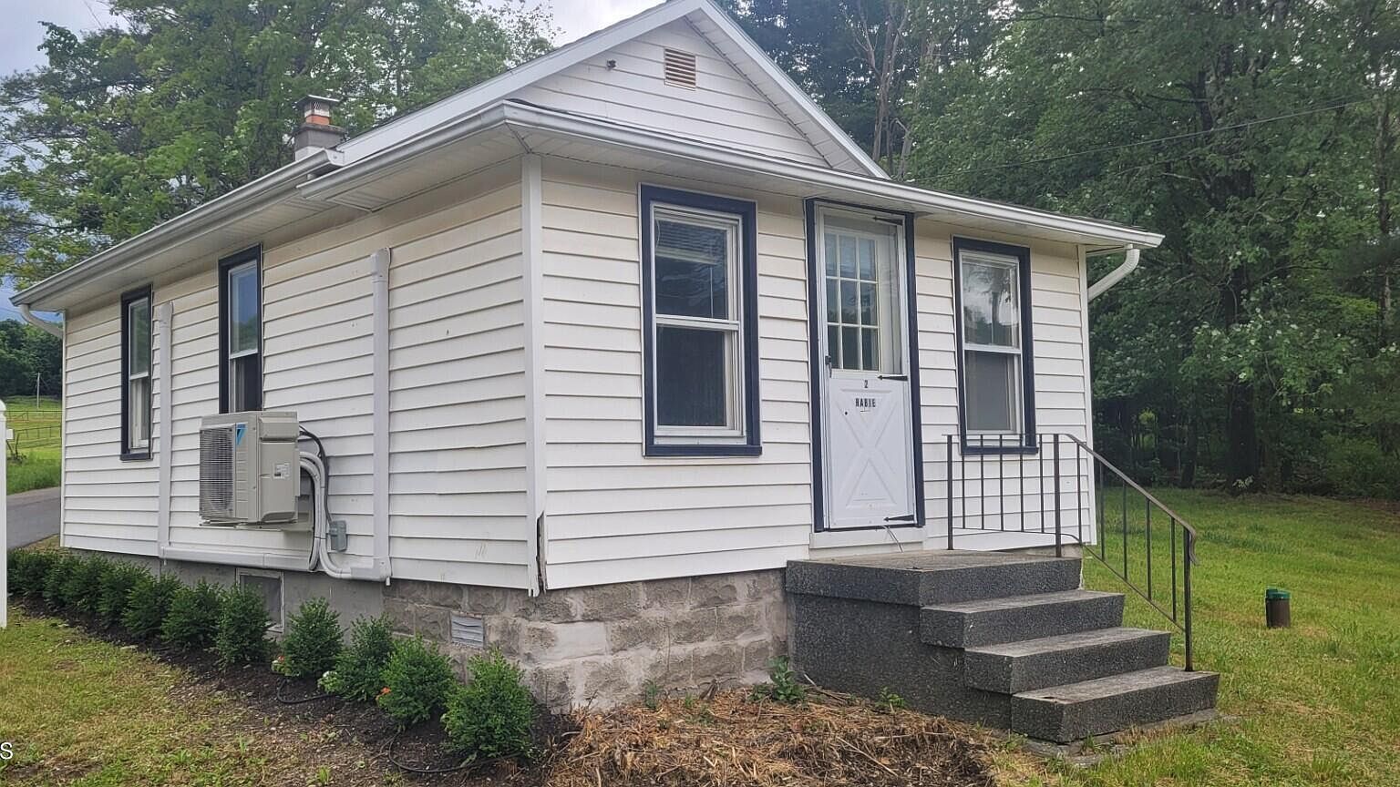 2 Rabie Road, Averill Park, NY 12018 | Zillow