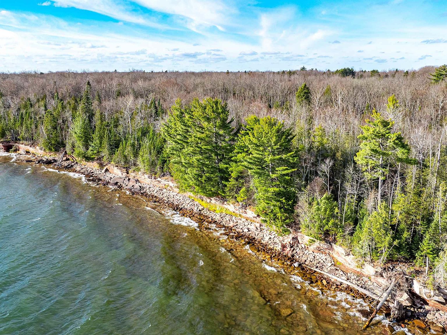 12185 Us Highway 41 N, Pelkie, MI 49958 | MLS #50162689 | Zillow