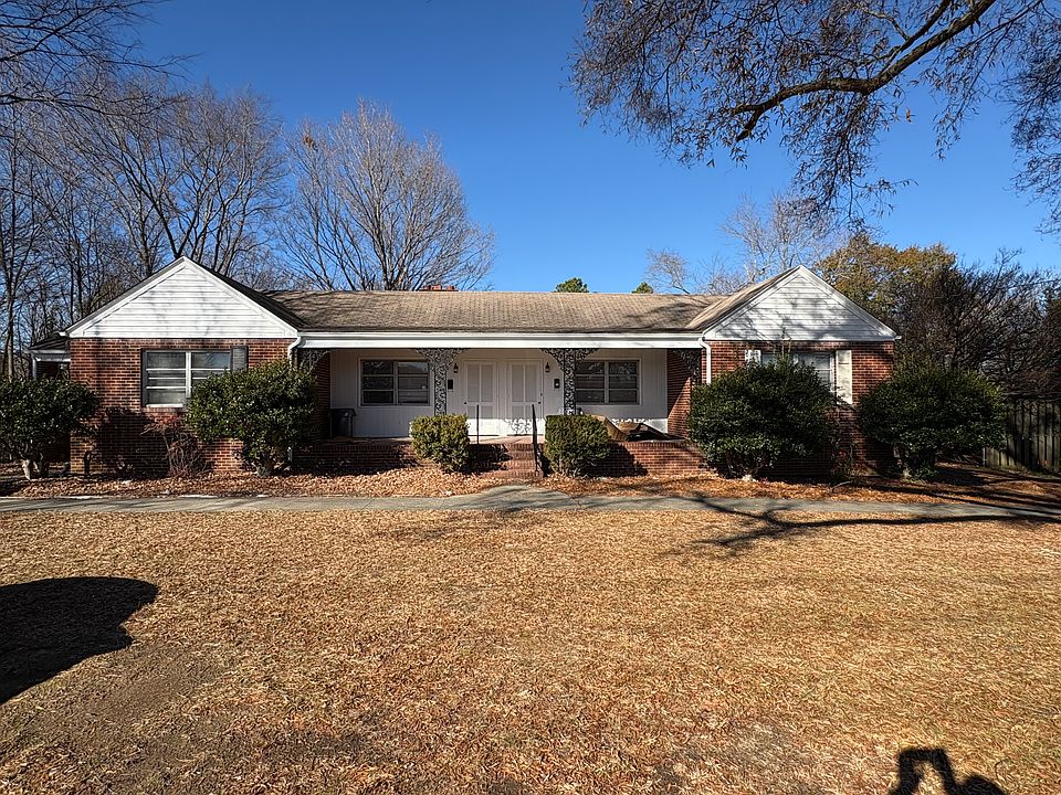 2922 Pleasant Garden Rd Greensboro NC | Zillow
