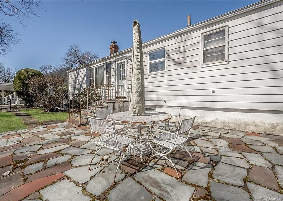 87 Daisy Farms Dr, New Rochelle, NY 10804 | MLS #H6246050 | Zillow