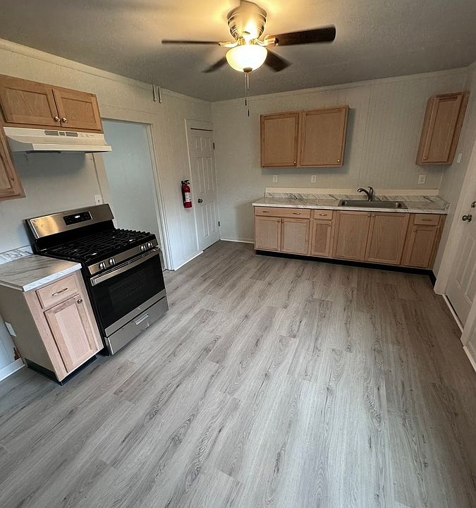 349 Gooding St, Lockport, NY 14094 | Zillow