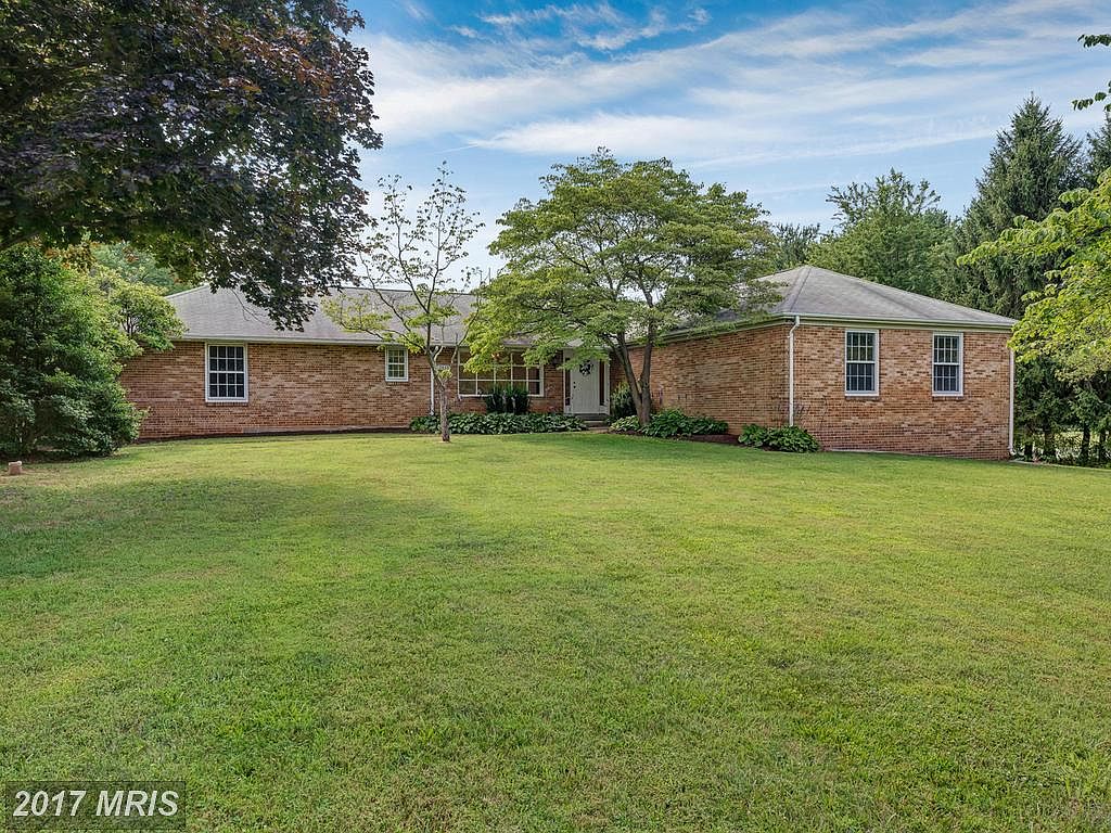 2415 Mullinix Mill Rd, Mount Airy, MD 21771 | Zillow