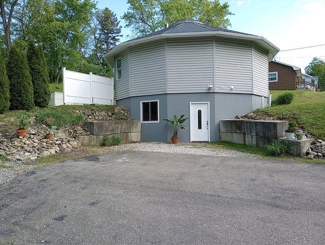 6067 Spires Dr, Erie, PA 16509 | MLS #176029 | Zillow