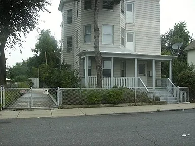 256 Tyler St Springfield MA | Zillow - Apartments for Rent in Springfield