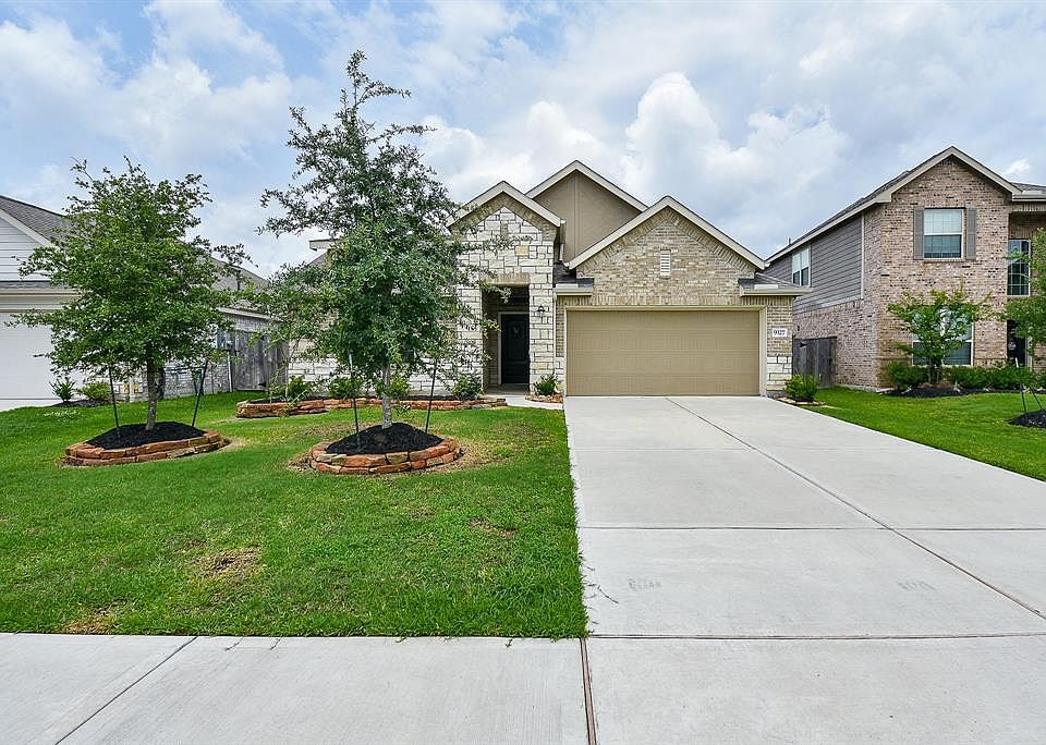 9327 Clearwater Bluff Ln, Porter, TX 77365 | Zillow