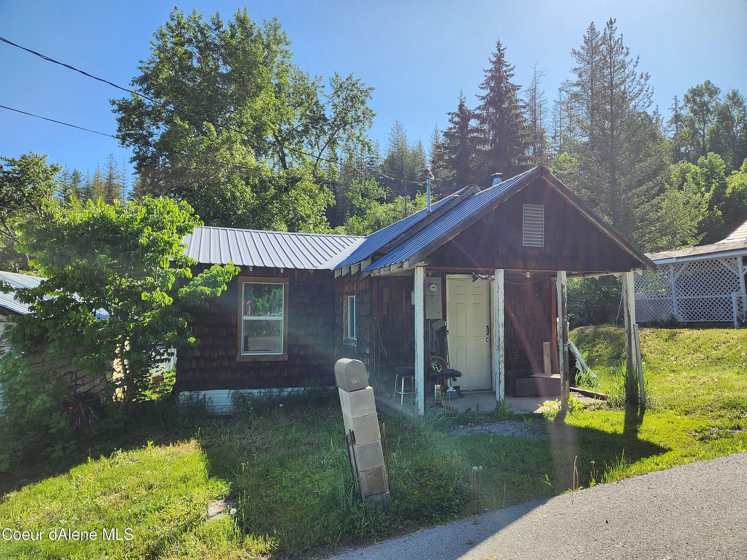 869 Lower Page Rd, Smelterville, ID 83868 | MLS #23-1329 | Zillow