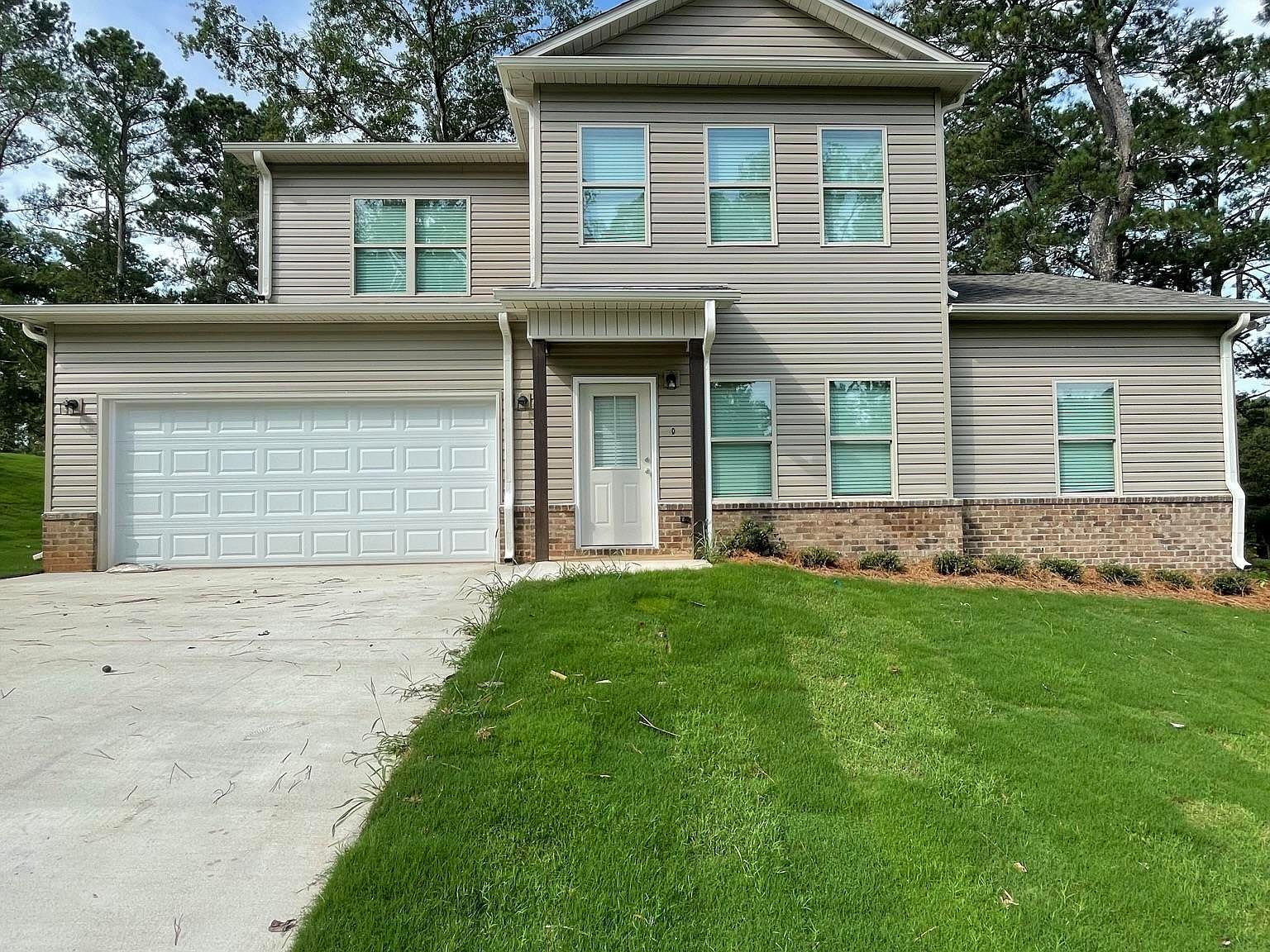 56 Buckhorn Cir, Weaver, AL 36277 | Zillow
