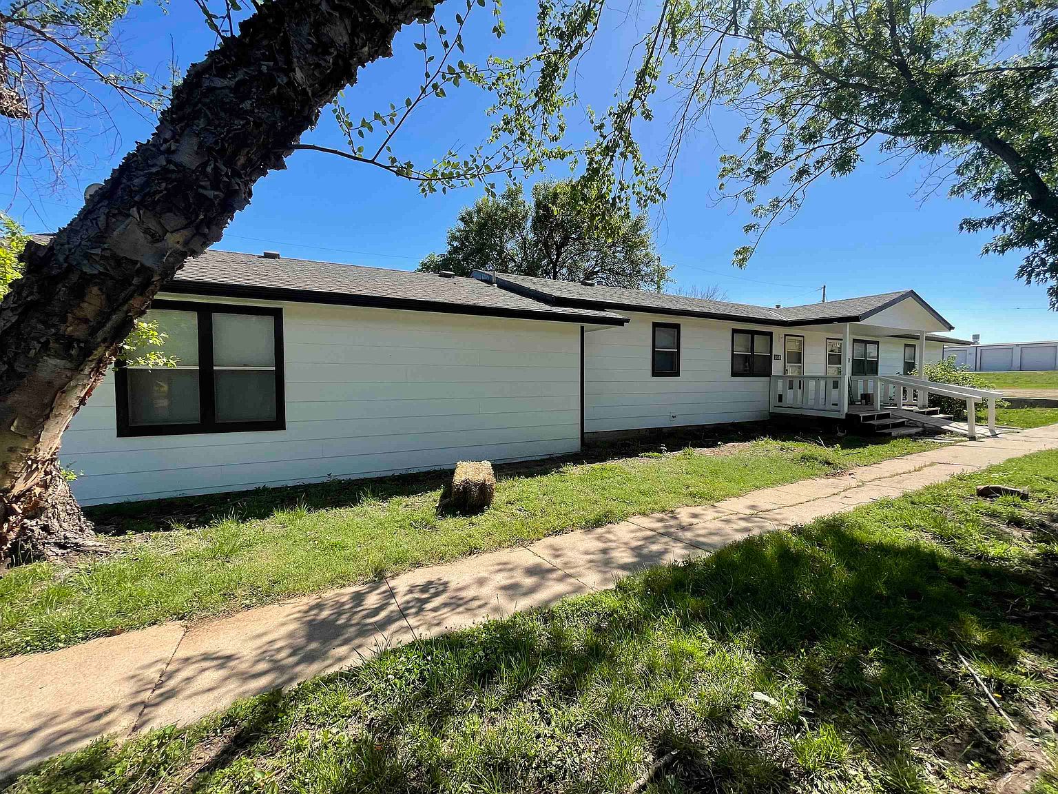 103 N 3rd St, Conway Springs, KS 67031 | Zillow