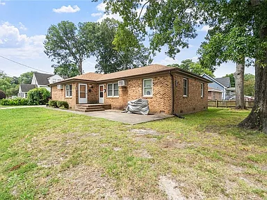 1049 E Chester St Norfolk VA | Zillow