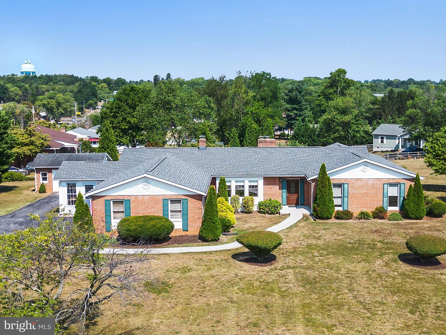 41 Oakland Ter, Charles Town, WV 25414 | Zillow
