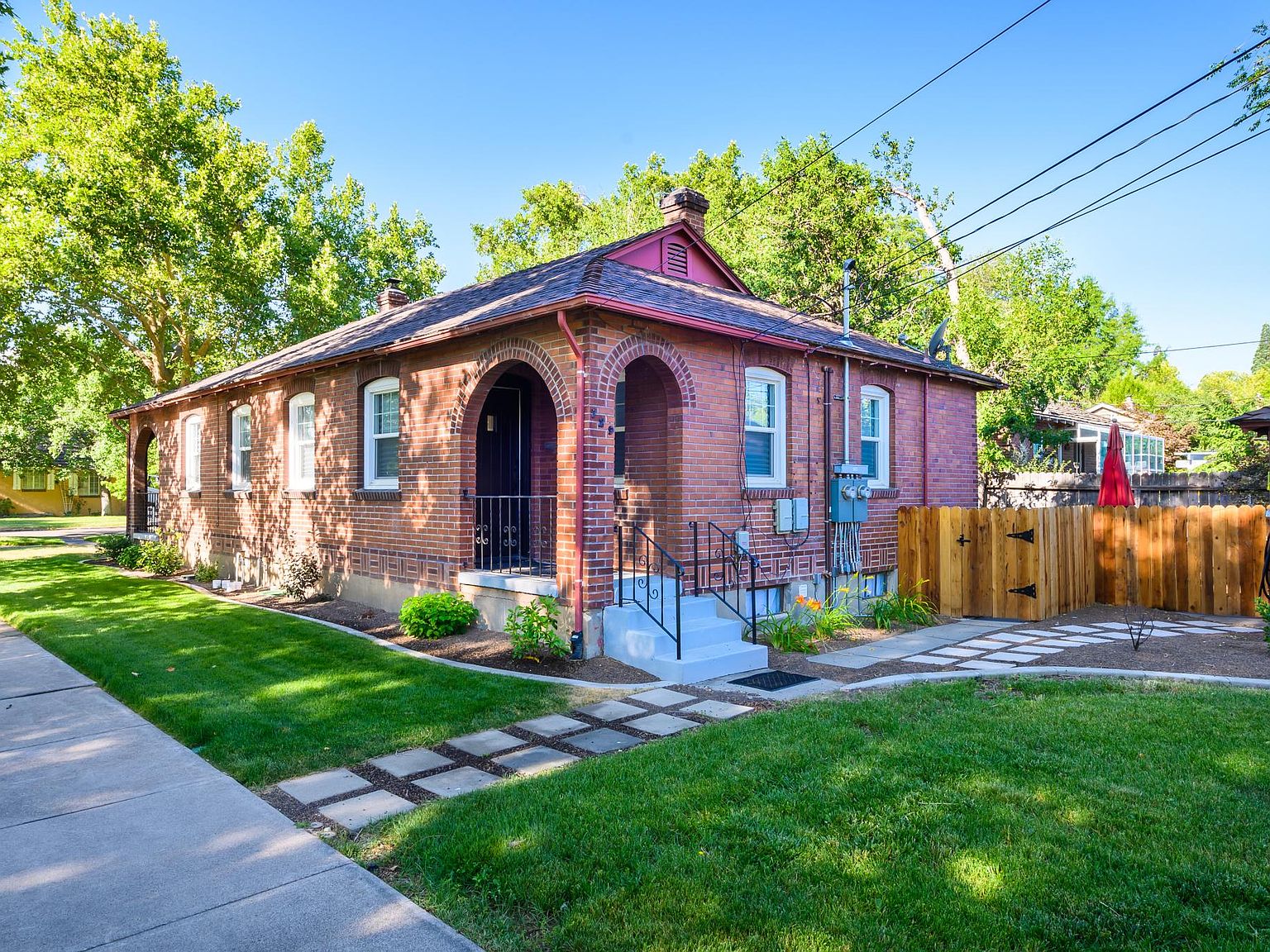 605 Manor Dr, Reno, NV 89509 | Zillow