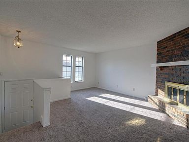 8108 N Stoddard Ave, Kansas City, MO 64152 | Zillow