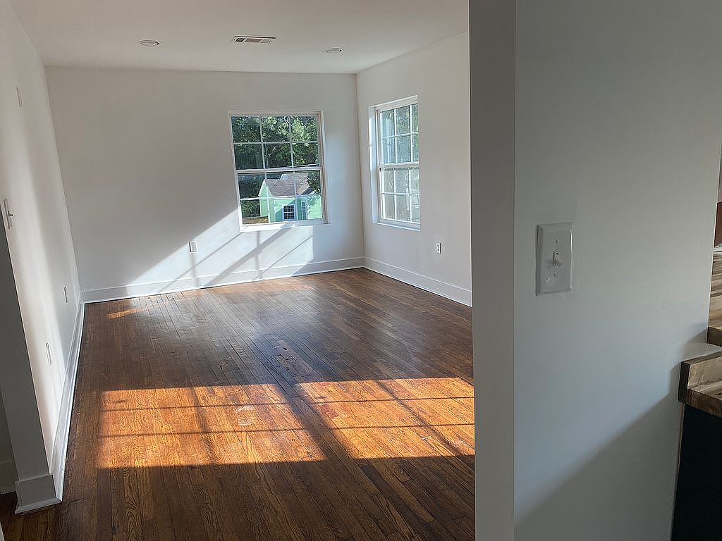 318 E Ridgeway St UNIT A, Jackson, MS 39206 | Zillow