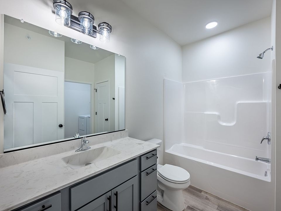 Latitude 45 Bldg. 02 - 761 Parent St Somerset WI | Zillow