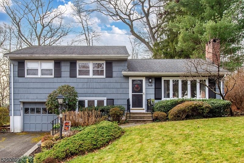 349 Ackerman St, Mountainside, NJ 07092 | MLS #3878748 | Zillow