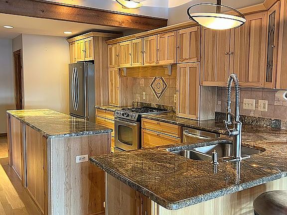 9898 N River Rd, Algonac, MI 48001 | Zillow